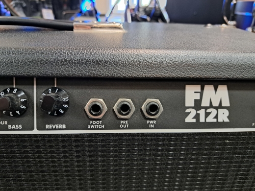 Gear Hunter | Fender FM212R